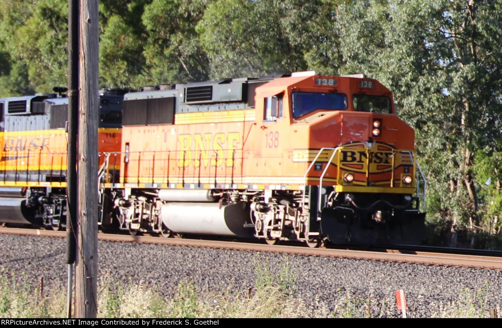 BNSF 138